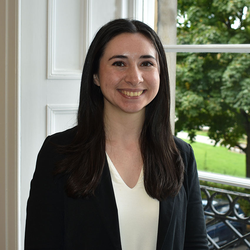 Roberta Giusti - Solicitor, Dispute Resolution - Gillespie Macandrew